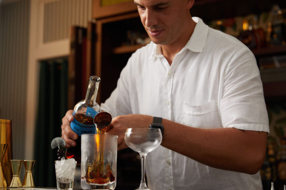 Glorious Isolation: Bartending on the island frontier - Drinks ...